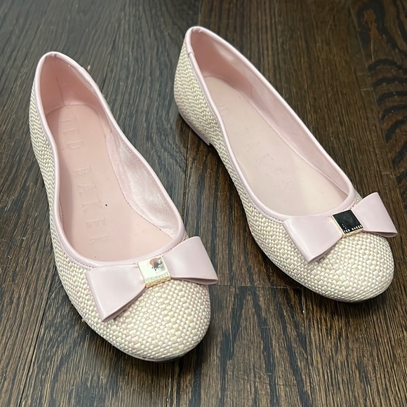 Ted Baker | Shoes | Ted Baker Sualli Flat Raffia Pink Bow Ballet Pumps ...